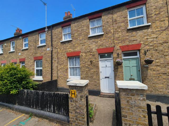 House at Quainton Street, Greater London