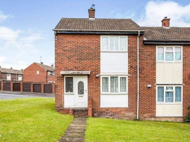 House at Queen Elizabeth Drive, Wakefield