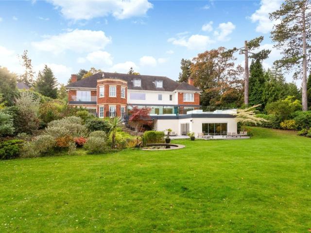 House at Queens Drive, Elmbridge