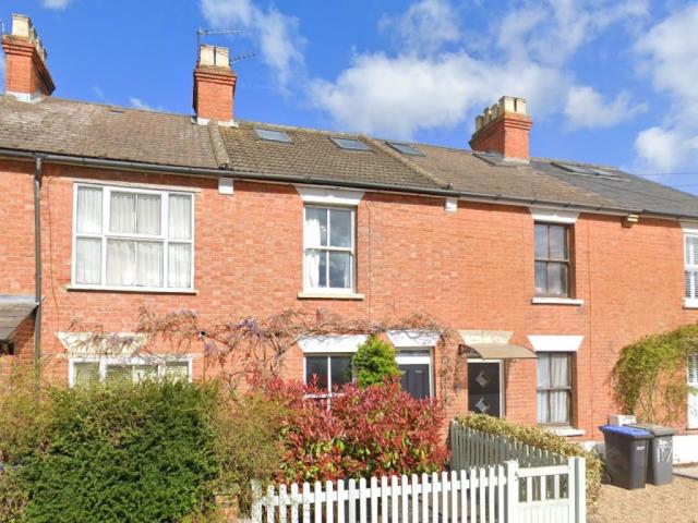 House at Queen's Road, Borough of Runnymede