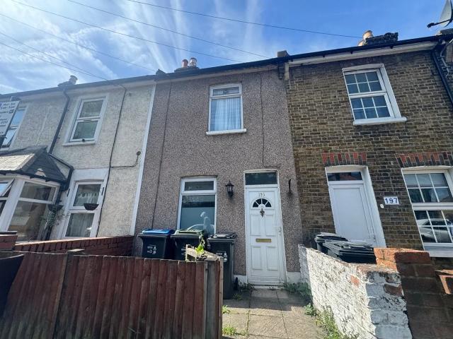 House at Queen's Road, Greater London