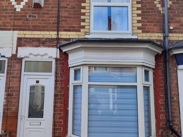 House at Raglan Avenue, Hull
