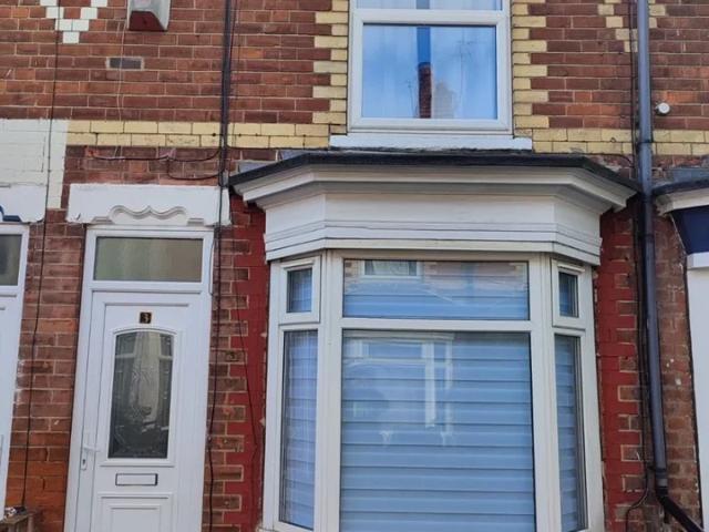 House at Raglan Avenue, Hull