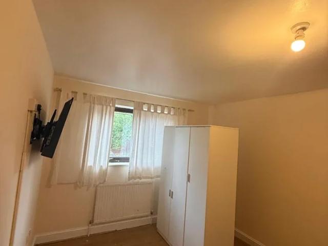 House at Raphael Drive, Watford