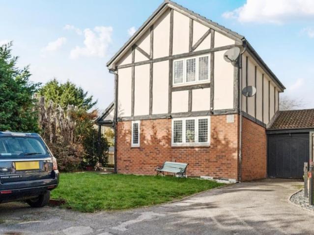 House at Ratby Close, Earley