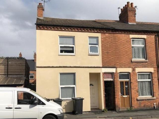 House at Ratcliffe Road, Charnwood