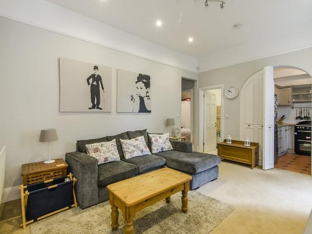 House at Ravenswood Road, Greater London