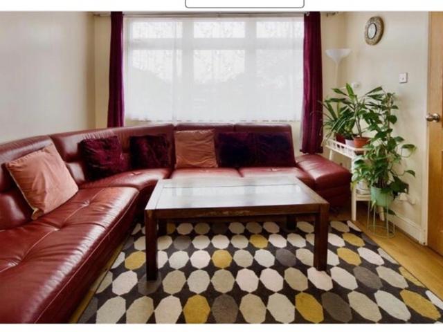 House at Ravensbourne Gardens, Greater London