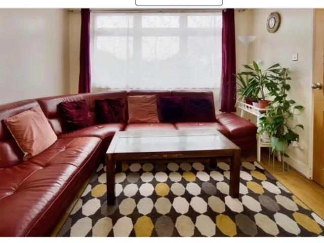 House at Ravensbourne Gardens, Greater London