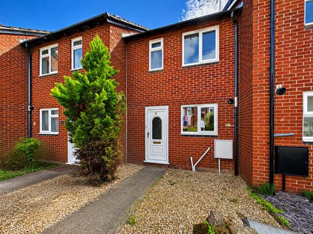 House at Ravenscourt Walk, Shrewsbury