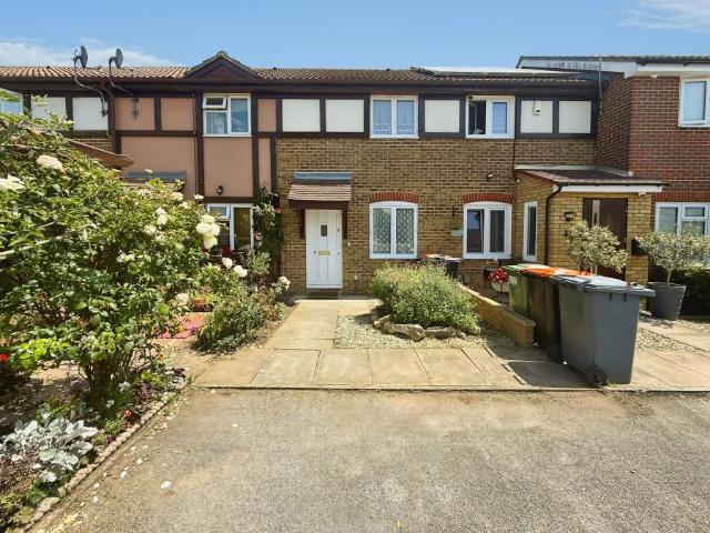 House at Readers Close, Dunstable