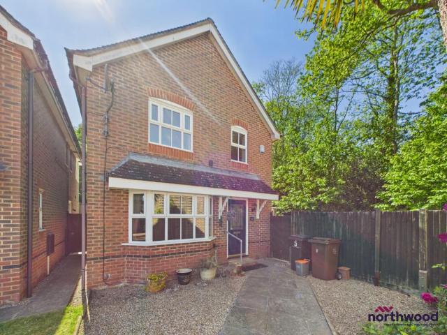 House at Redwell Avenue, Rother