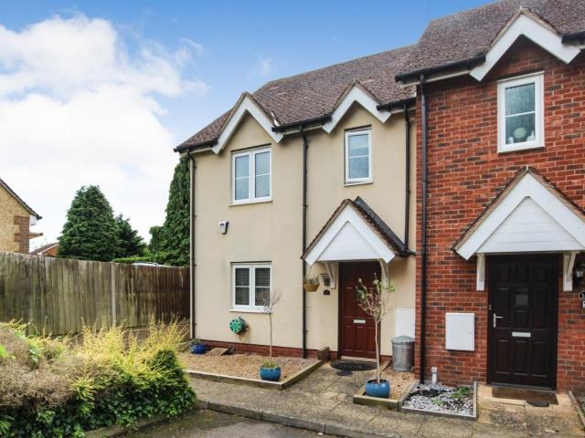House at Red Lion Court, Heath and Reach