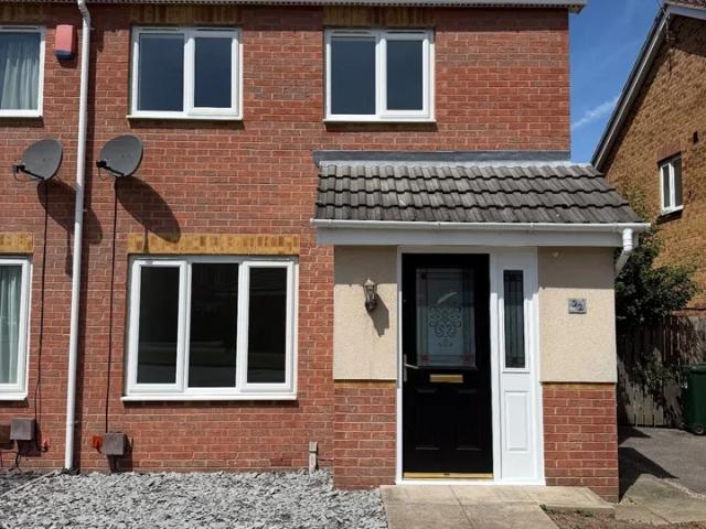 House at Reeves Way, Wokingham