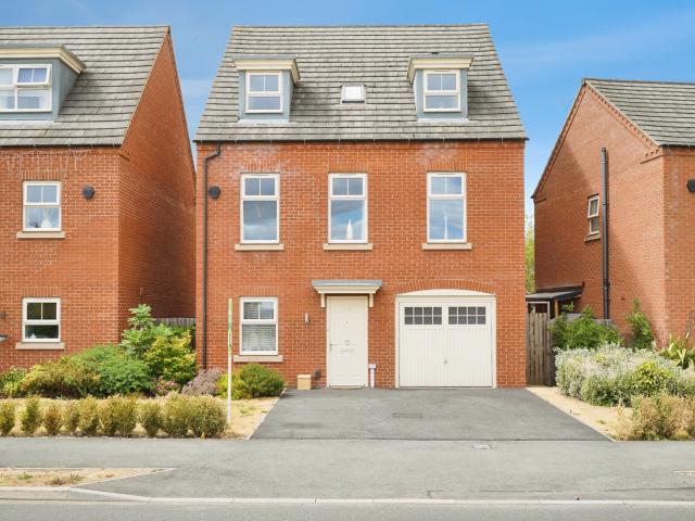 House at Reservoir Road, East Staffordshire