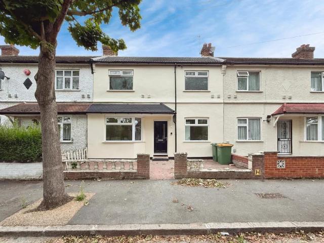 House at Reynolds Avenue, Greater London