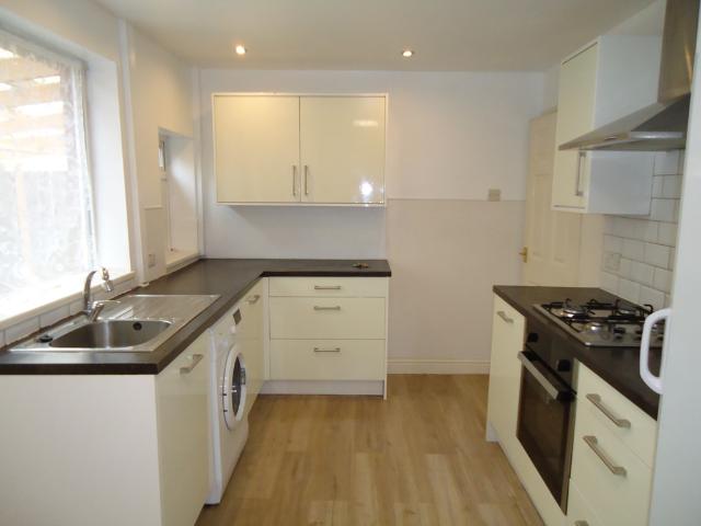house at Ring Road, Beeston, LS11 8HB