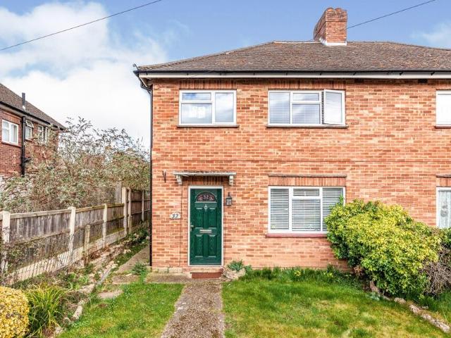 House at Ripley Avenue, Borough of Runnymede
