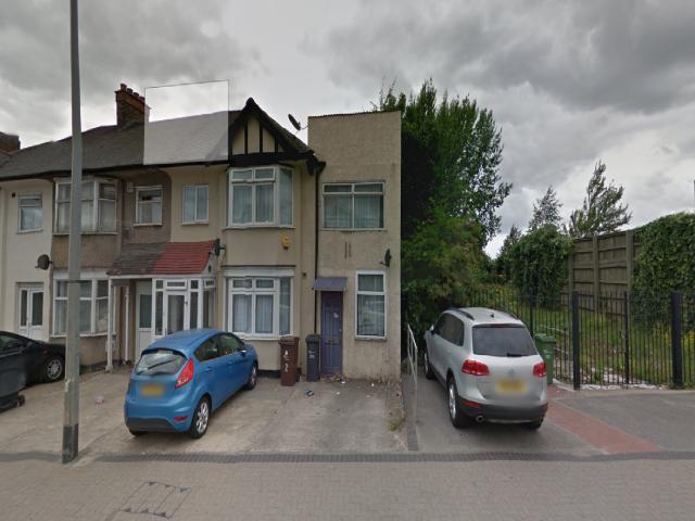 House at River Road, Greater London