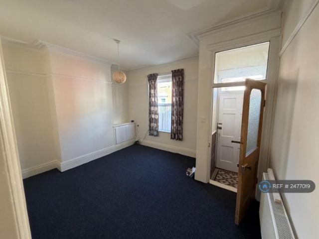 Room at Roman Road, Preston