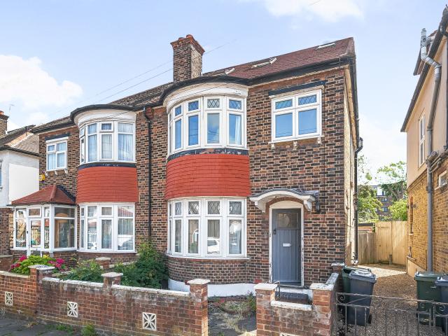 House at Romeyn Road, Greater London