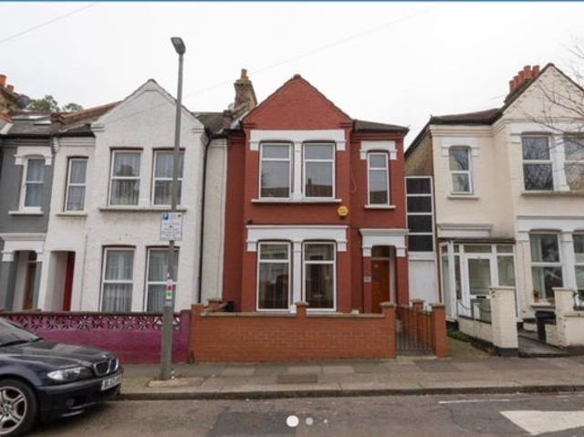 House at Rookstone Road, Greater London