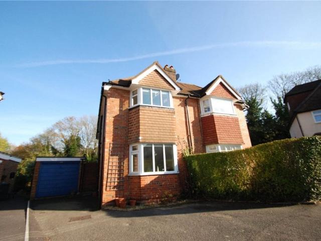 house at Room, Beech Grove, Guildford, GU2