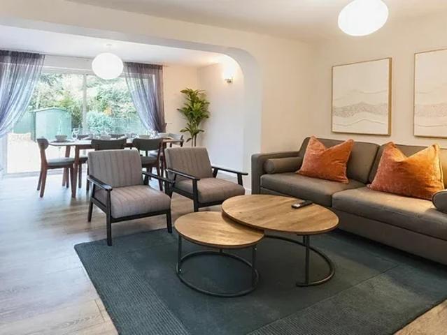 House at Robins Bow, Surrey Heath