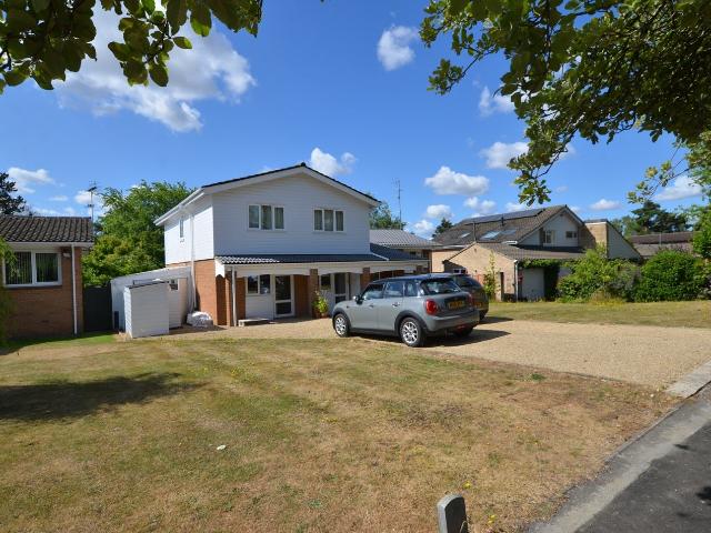 Apartment at Robins Field, Wansford
