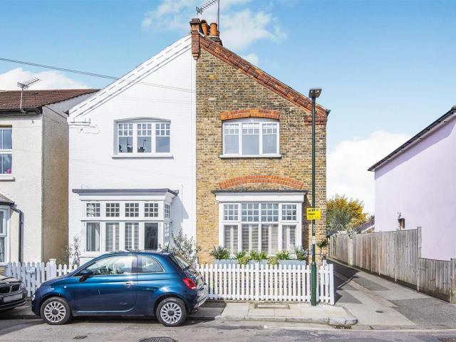 House at Rock Avenue, Greater London