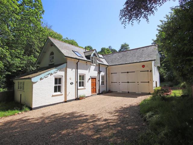 House at Rodlease Lane, New Forest