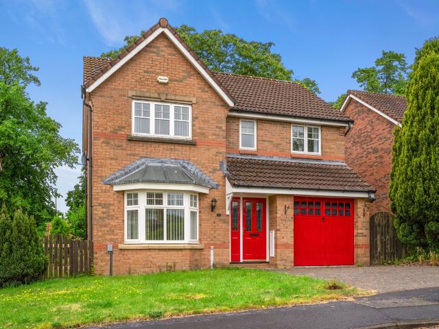 House at Rossland Gardens, Bishopton