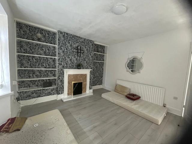 House at Rothley Avenue, Nottingham