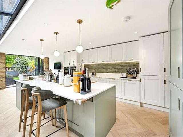 House at Rothschild Road, Greater London