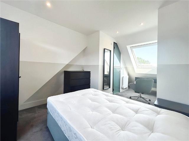House at Roundhill Way, Guildford