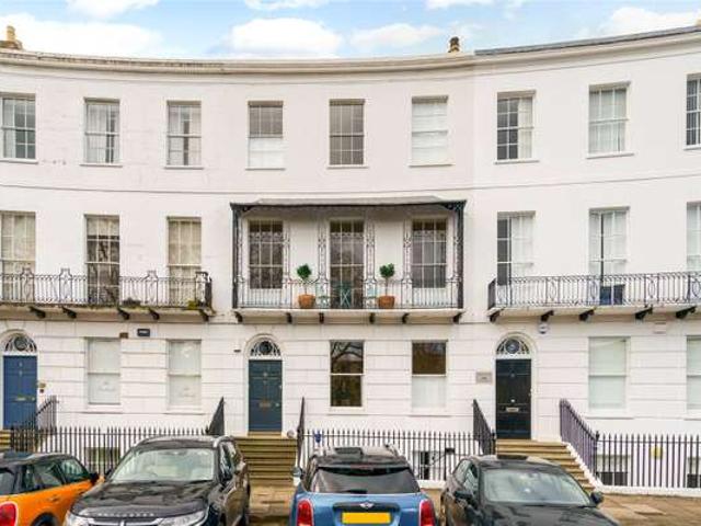 House at Royal Crescent, Cheltenham