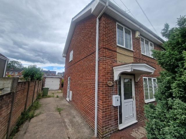House at Russell Avenue, Doncaster