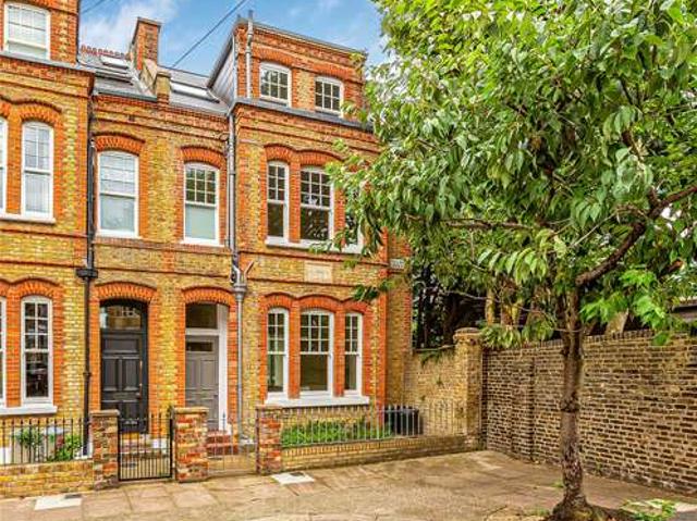 House at Ruvigny Gardens, Greater London
