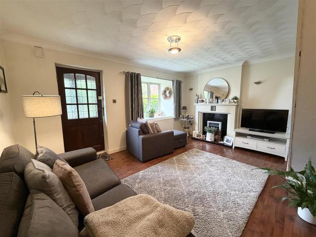 House at Rydal Close, Neston