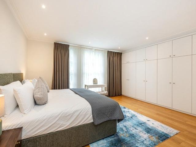House at Scarsdale Villas, Greater London