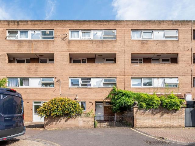 House at Sceptre Road, Greater London