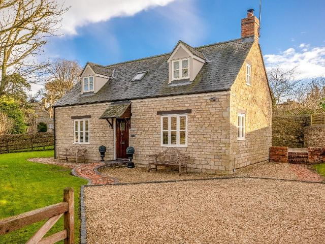House at School Lane, Cherwell District