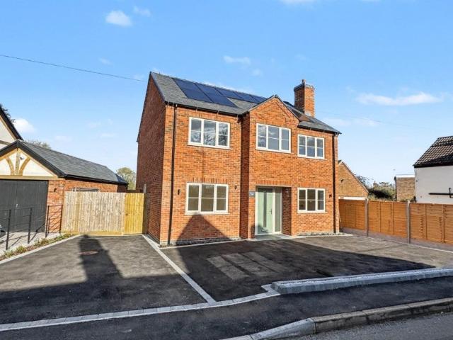 House at School Street, Rugby