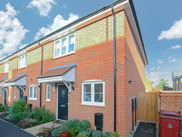 House at Sandpiper Road, Chichester