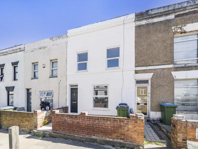 House at Sandy Hill Road, Greater London