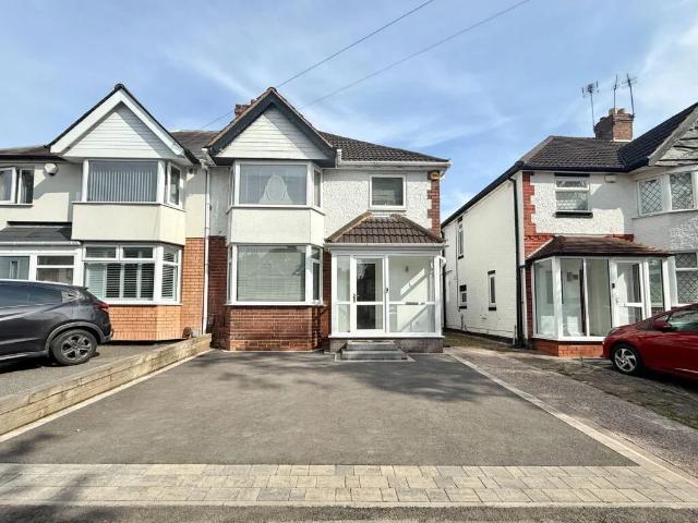 House at Sandy Hill Road, Shirley