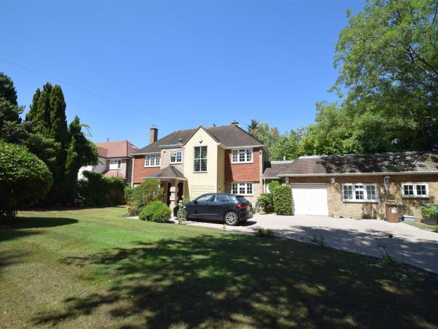 House at Sandy Lodge Road, Three Rivers