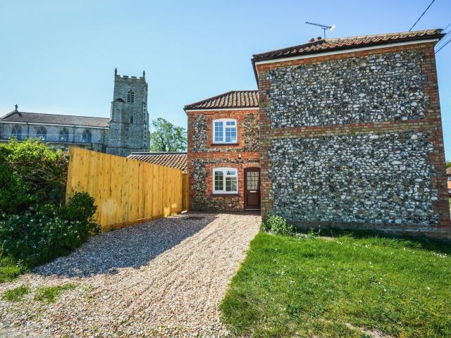 House at Saint Michaels Crescent, Breckland District