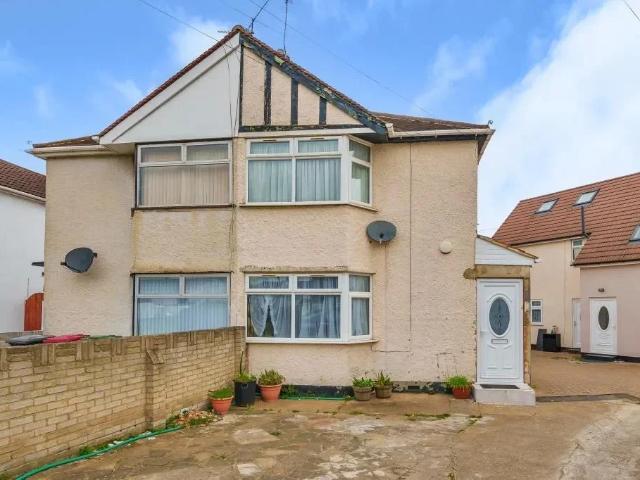 House at Salt Hill Way, Slough