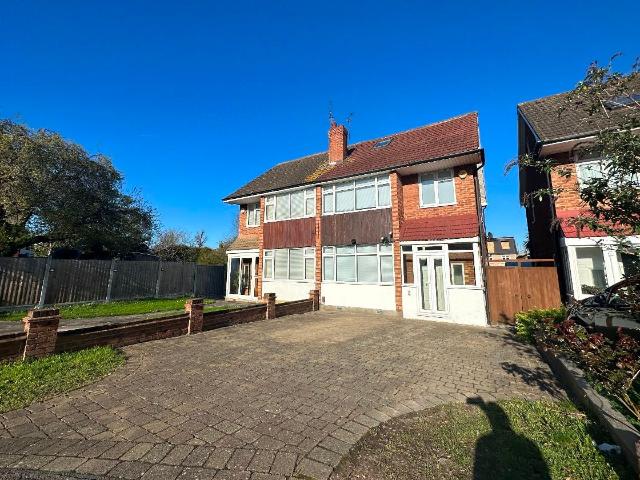 House at Saxon Close, Greater London